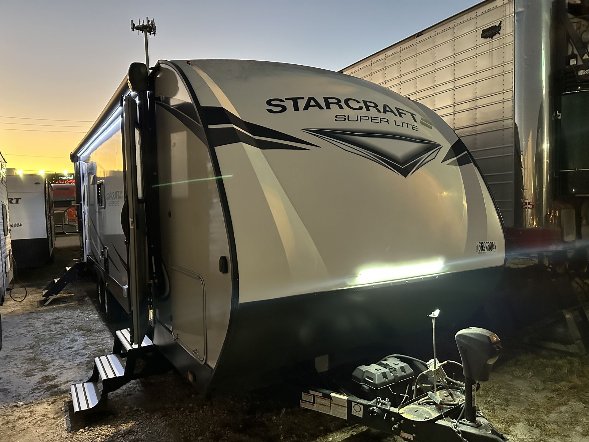 2021 StarCraft Super lite for Sale in Hialeah, FL - OfferUp