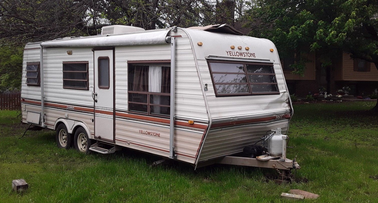 1986 Yellowstone 23 ft Pull behind Camper/trailer/RV for Sale in Kansas ...