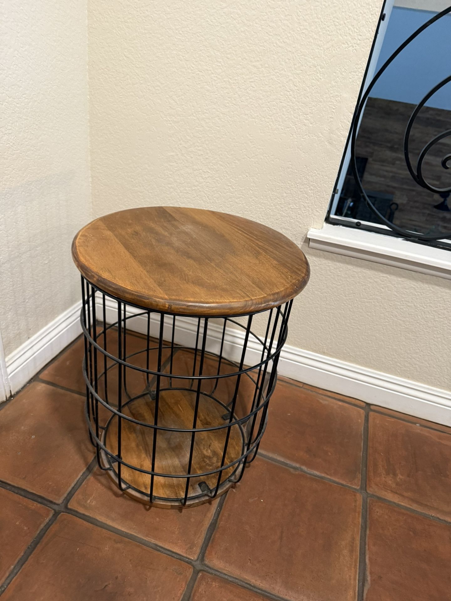 Wooden End Table for Sale in Anaheim, CA - OfferUp
