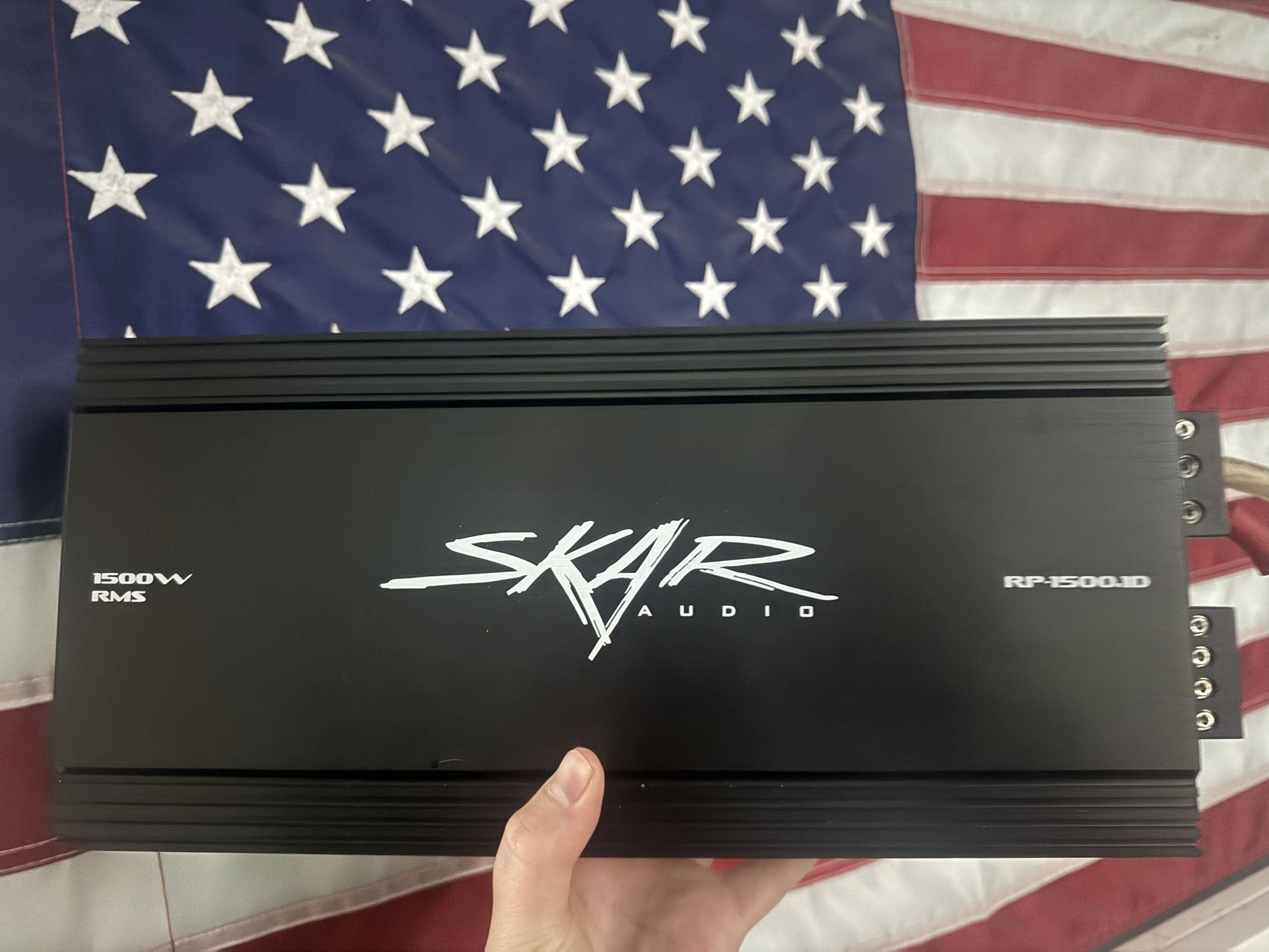 Scar Audio Sub And Amp for Sale in Moreno Valley, CA - OfferUp