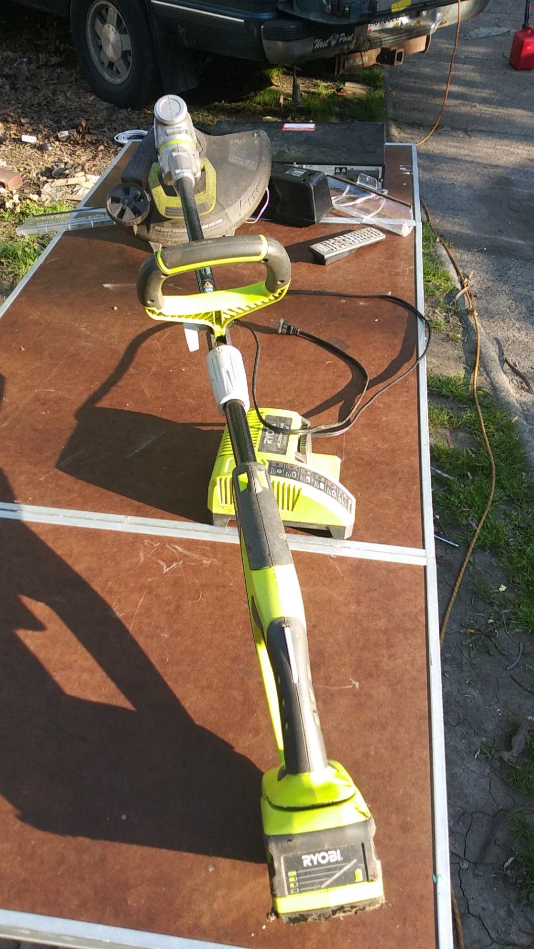 RYOBI 24V WEED EATER AND TRIMER for Sale in Shaker Heights, OH - OfferUp