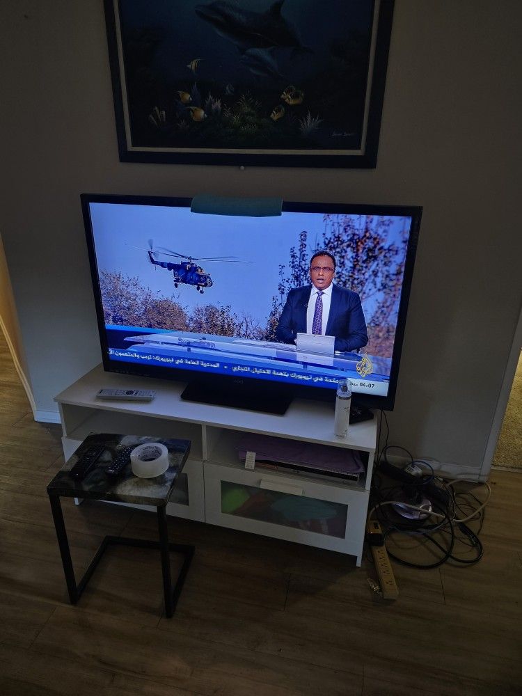 46 Inch TV Great Condition $80 Has Bluetooth Installed for Sale in ...