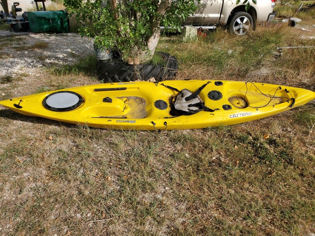 Perception sport caster 12.5ft ocean kayak for Sale in Kingsbury, TX ...