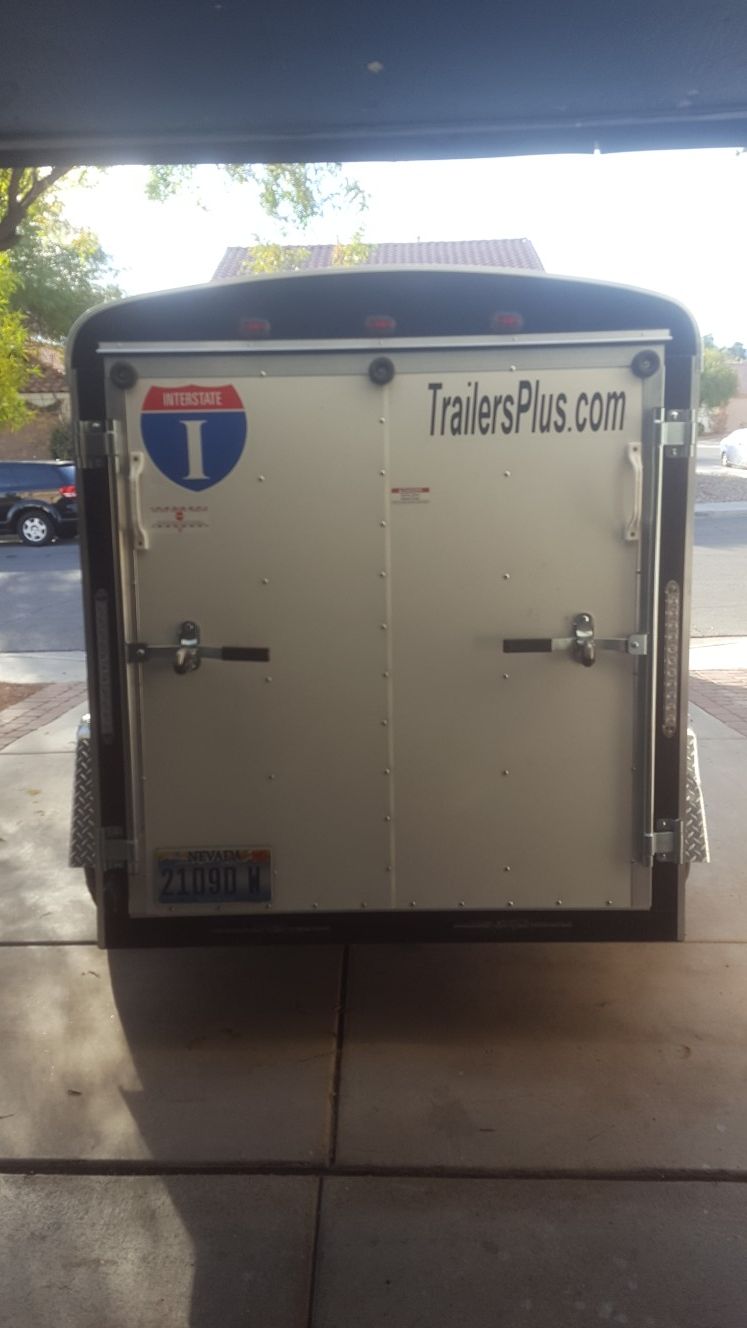 2015 Interstate roadrunner trailer 5x8 for Sale in Henderson, NV - OfferUp