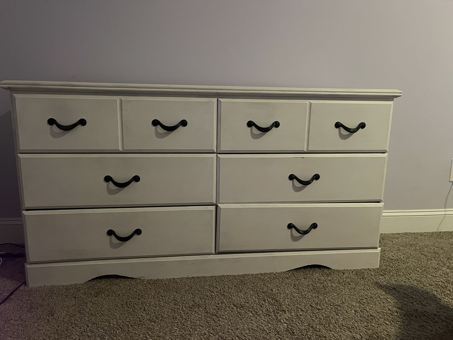 White Dresser for Sale in Winder, GA - OfferUp