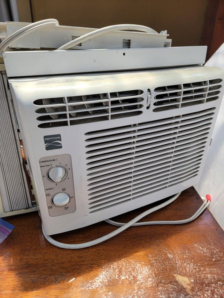 Kenmore AC Window Mount for Sale in San Diego, CA - OfferUp