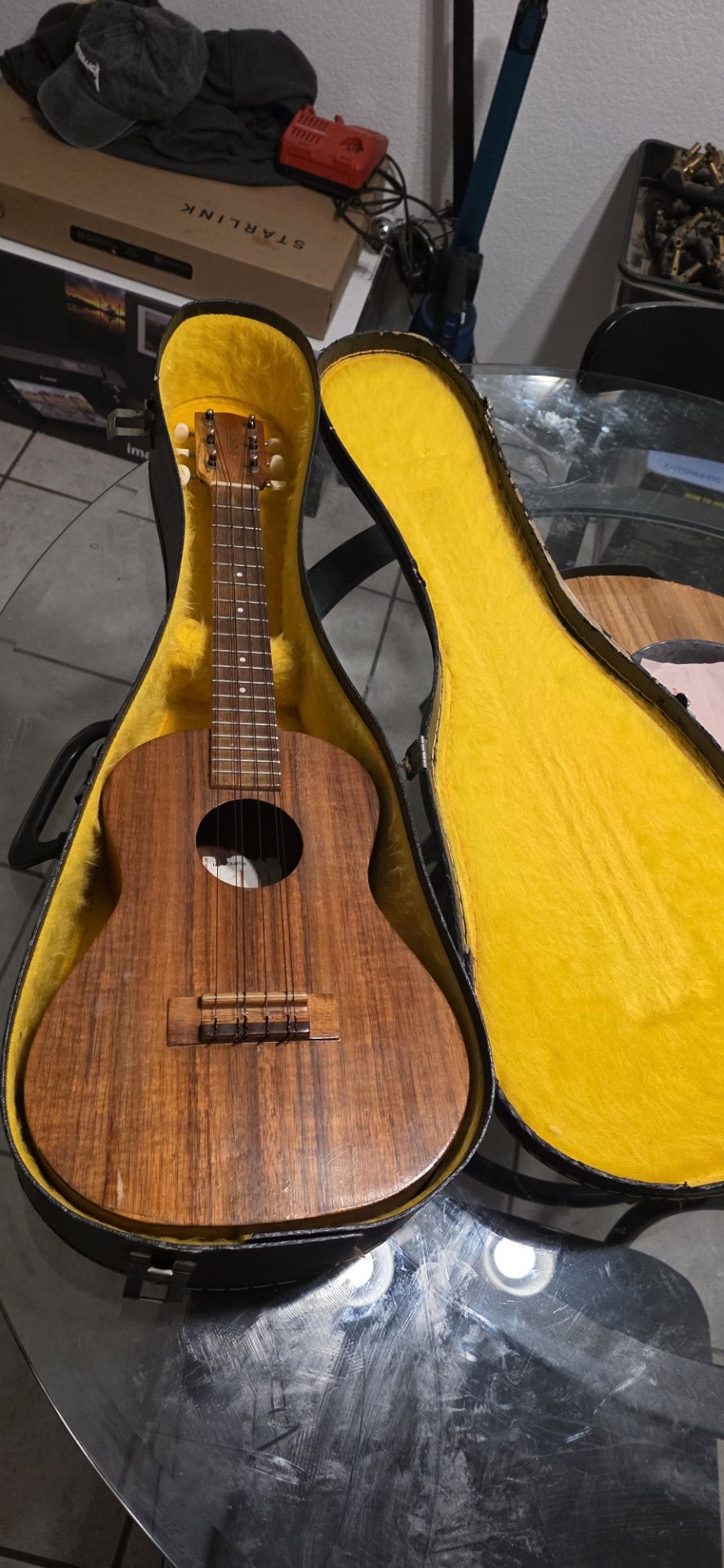 Kamaka 6 string ukulele 1970s for Sale in Chandler, AZ - OfferUp