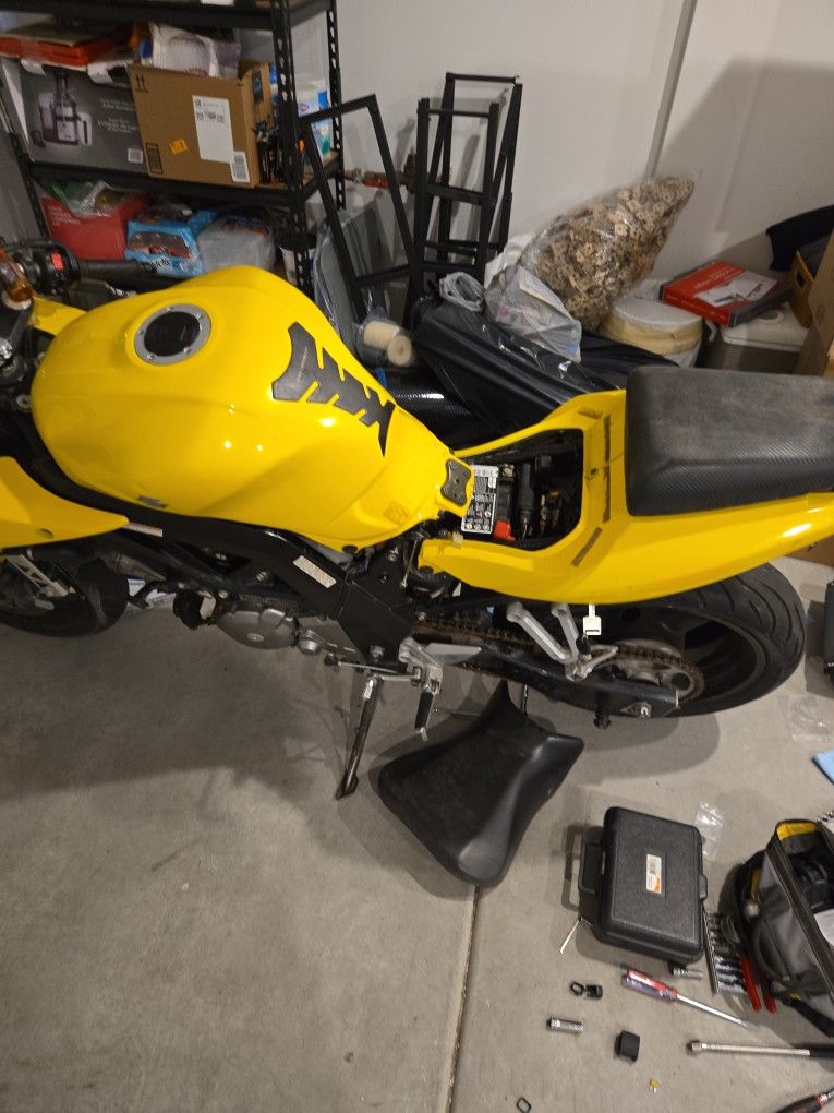 2005 Suzuki Sv650s for Sale in Las Vegas, NV - OfferUp