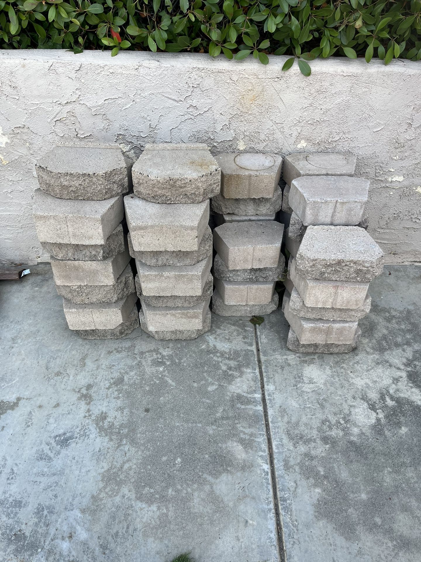 Retaining Wall Blocks for Sale in Oceanside, CA - OfferUp