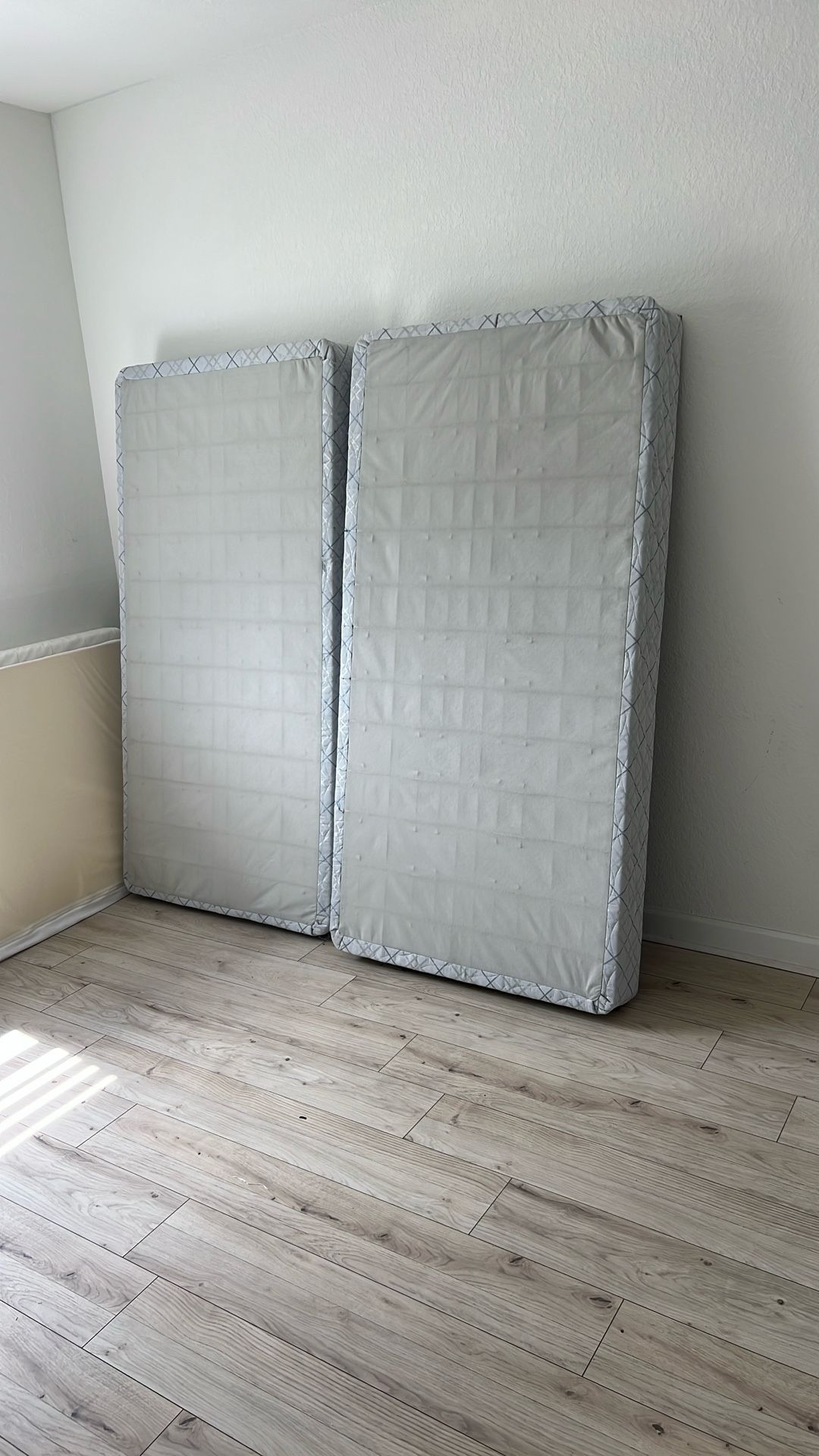 (2) Twin Size Box Springs for Sale in Homestead, FL - OfferUp