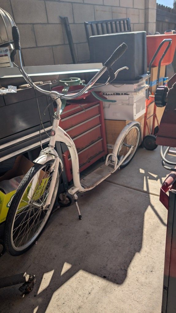 Schwinn Kick Bike Scooter for Sale in Pomona, CA - OfferUp