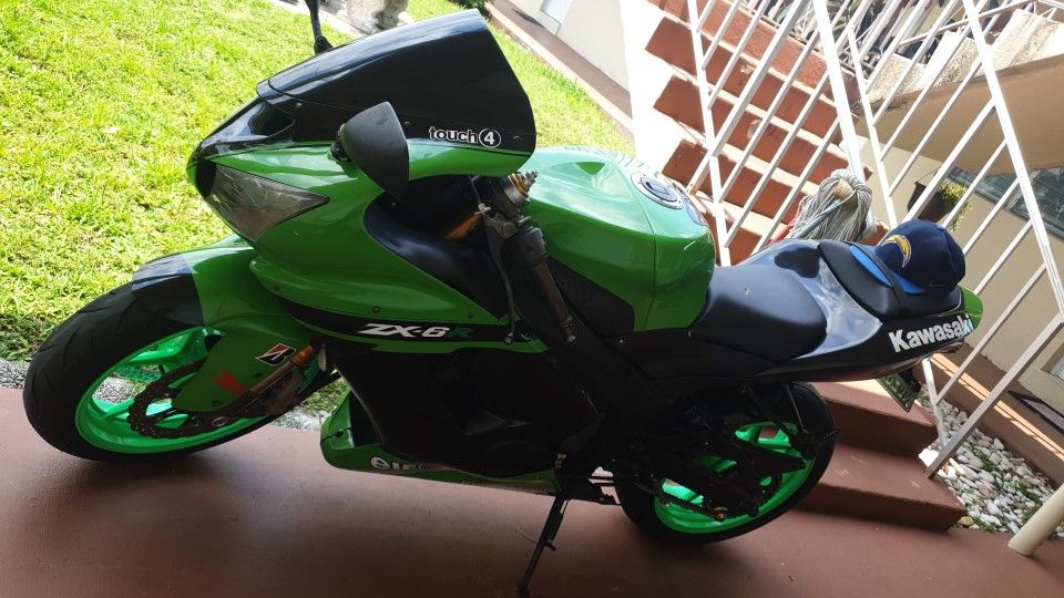 2005 Kawasaki zx Zx636 for Sale in Halndle Bch, FL - OfferUp
