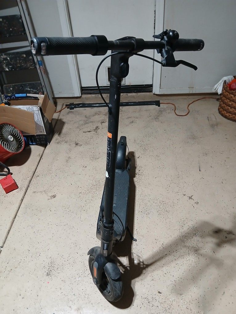 Segway Ninebot F2 Electric Scooter for Sale in Phoenix, AZ - OfferUp