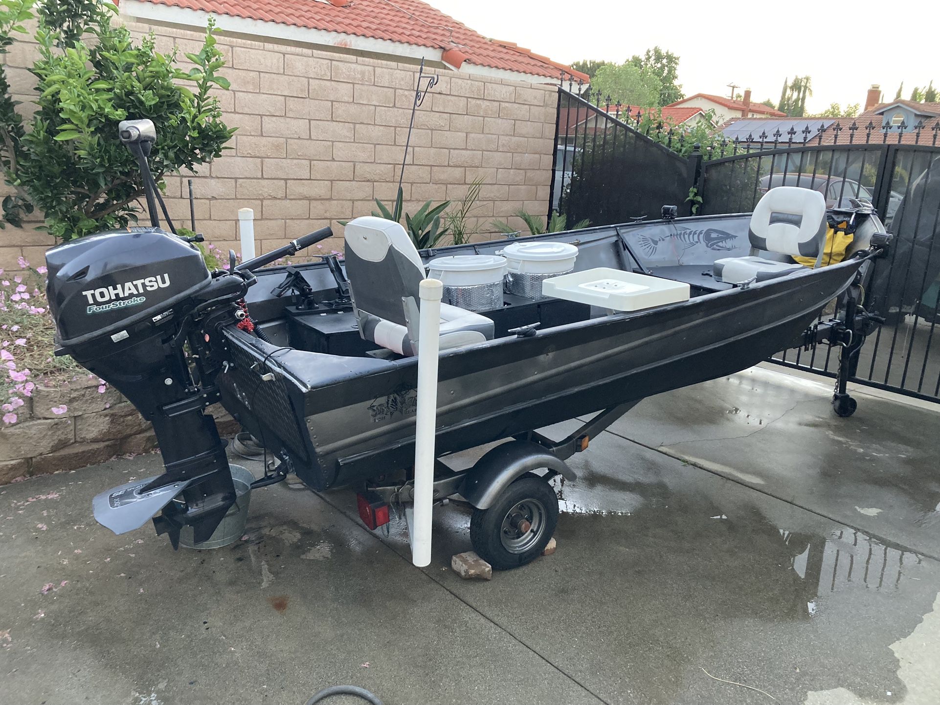14’ Custom Valco Aluminum Boat W/ 20hp Tohatsu for Sale in Rialto, CA ...