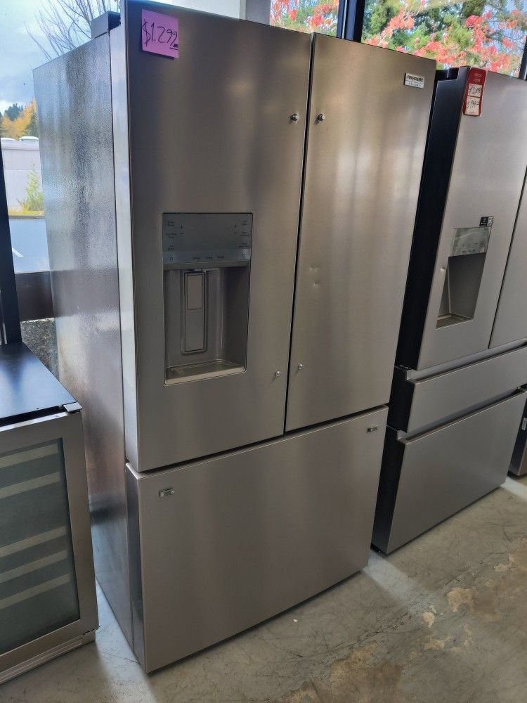 New Frigidaire 36 in. Gallery 28 cu. ft. Standard Depth French Door ...