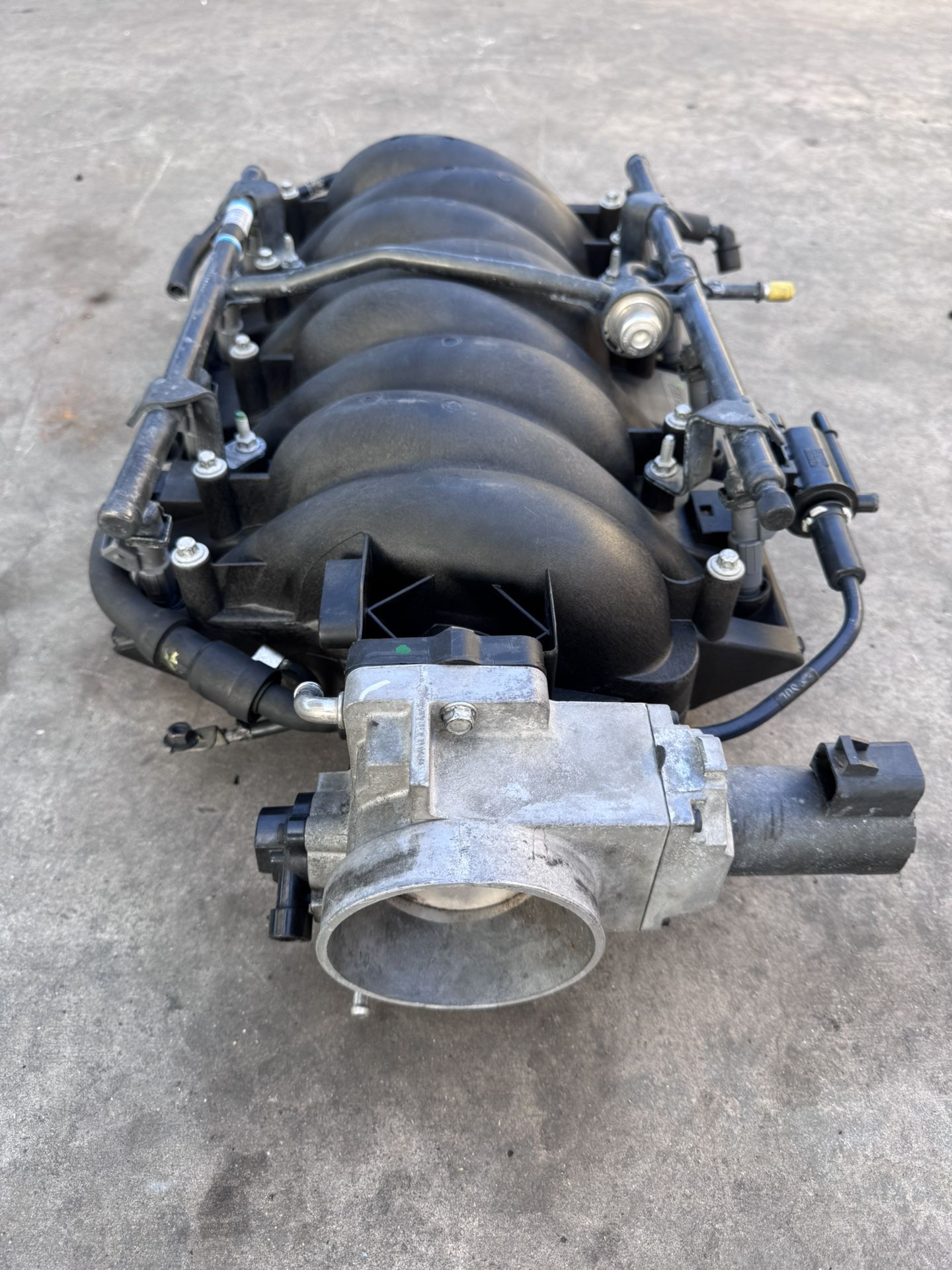 Ls1 Intake Manifold for Sale in Chula Vista, CA - OfferUp