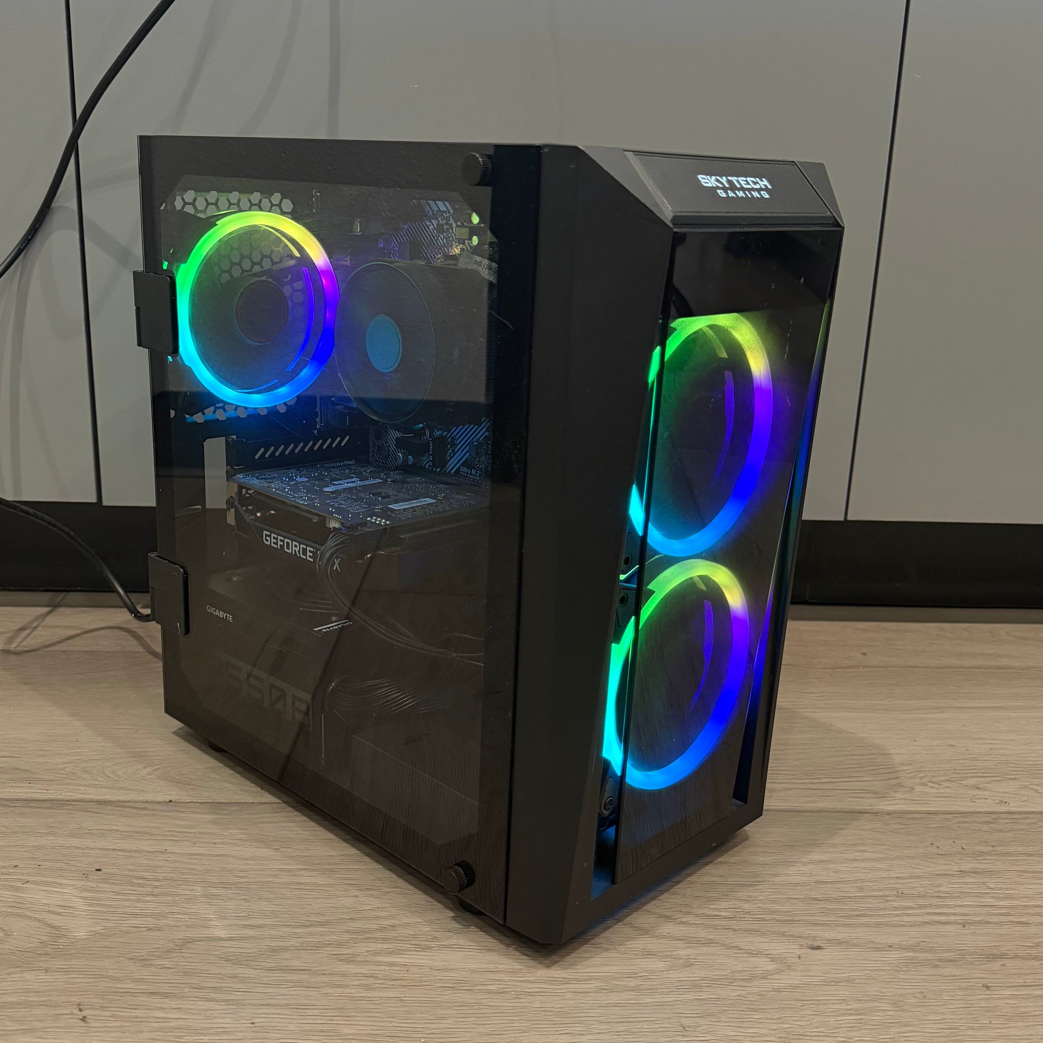 custom Custom PC ryzen 5 2600 3.20GHz 16GB RAM 512GB SSD GEFORCE GTX ...