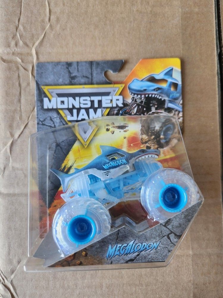 Monster Jam Chase Truck for Sale in Montclair, CA - OfferUp
