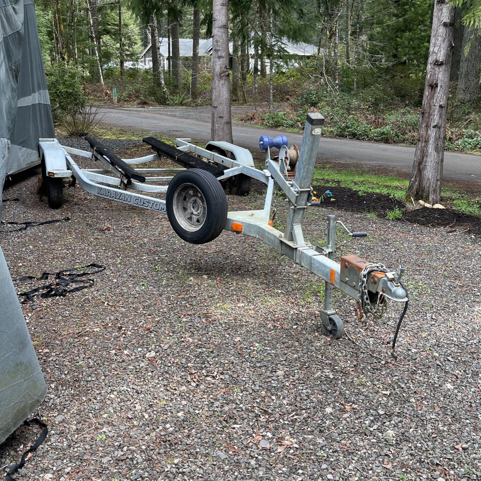25’ Dual Axle Salt Water Trailer (Karavan Custom Welded) for Sale in ...