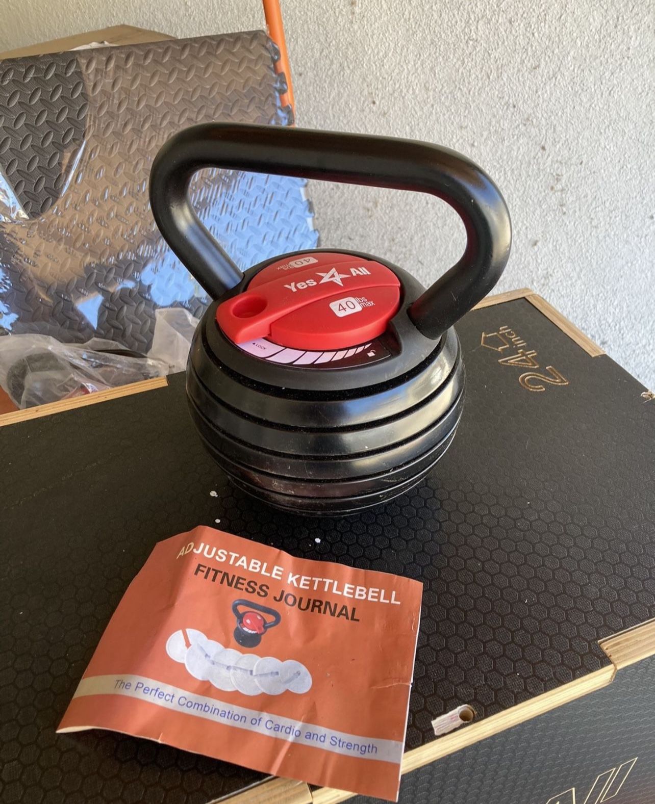 ( BRAND NEW IN BOX ) Adjustable Kettlebell 10-40lbs — Click On My ...