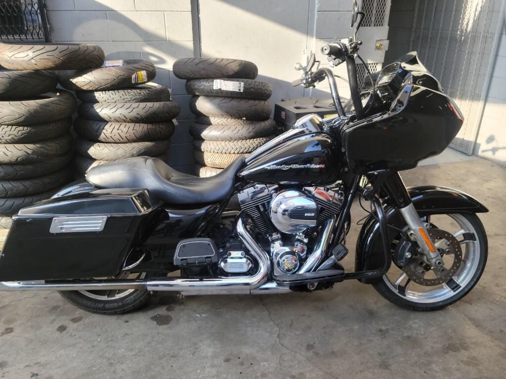 2014 Harley Davidson Road Glide for Sale in Chino, CA - OfferUp