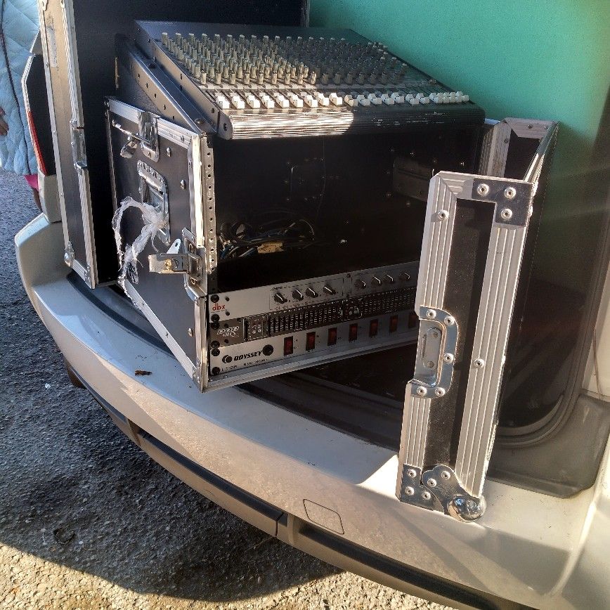 Pro Sound System Rack for Sale in Loma Linda, CA - OfferUp