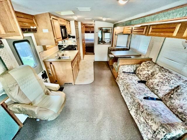 1999 Ford Super Duty F-550 Motorhome for Sale in Tacoma, WA - OfferUp