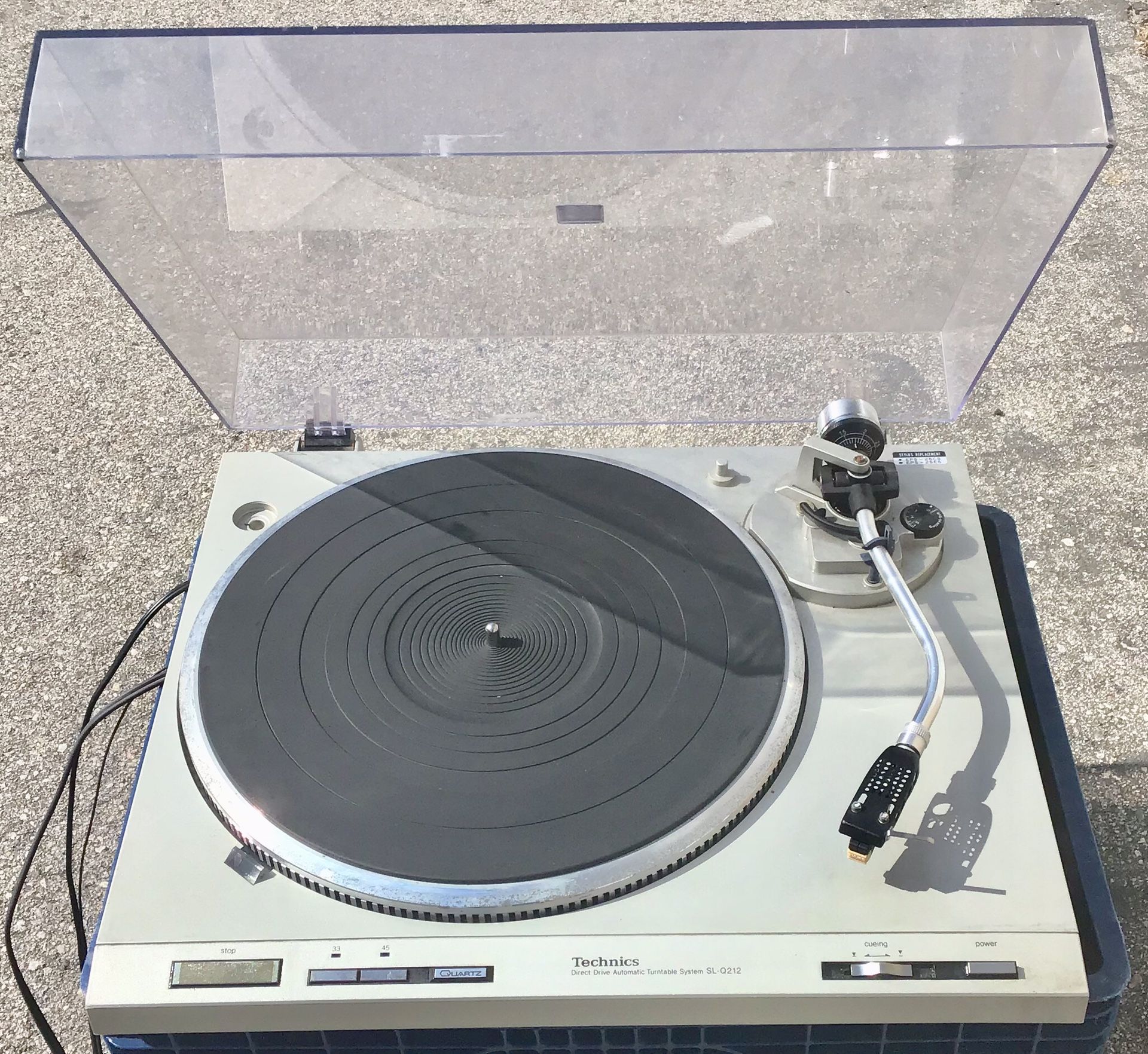 Early 80s Technics SL-Q212 Direct Drive turntable. for Sale in Los ...