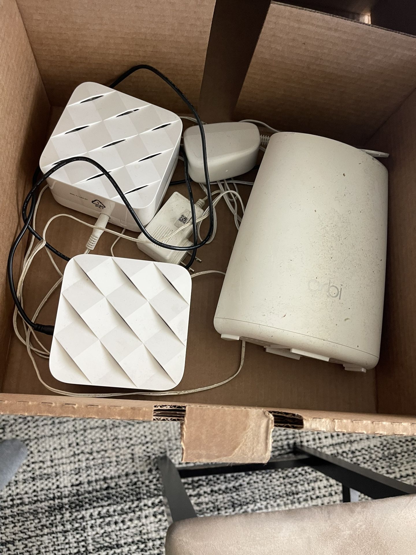 Orbi Mesh Router Network for Sale in La Mesa, CA - OfferUp