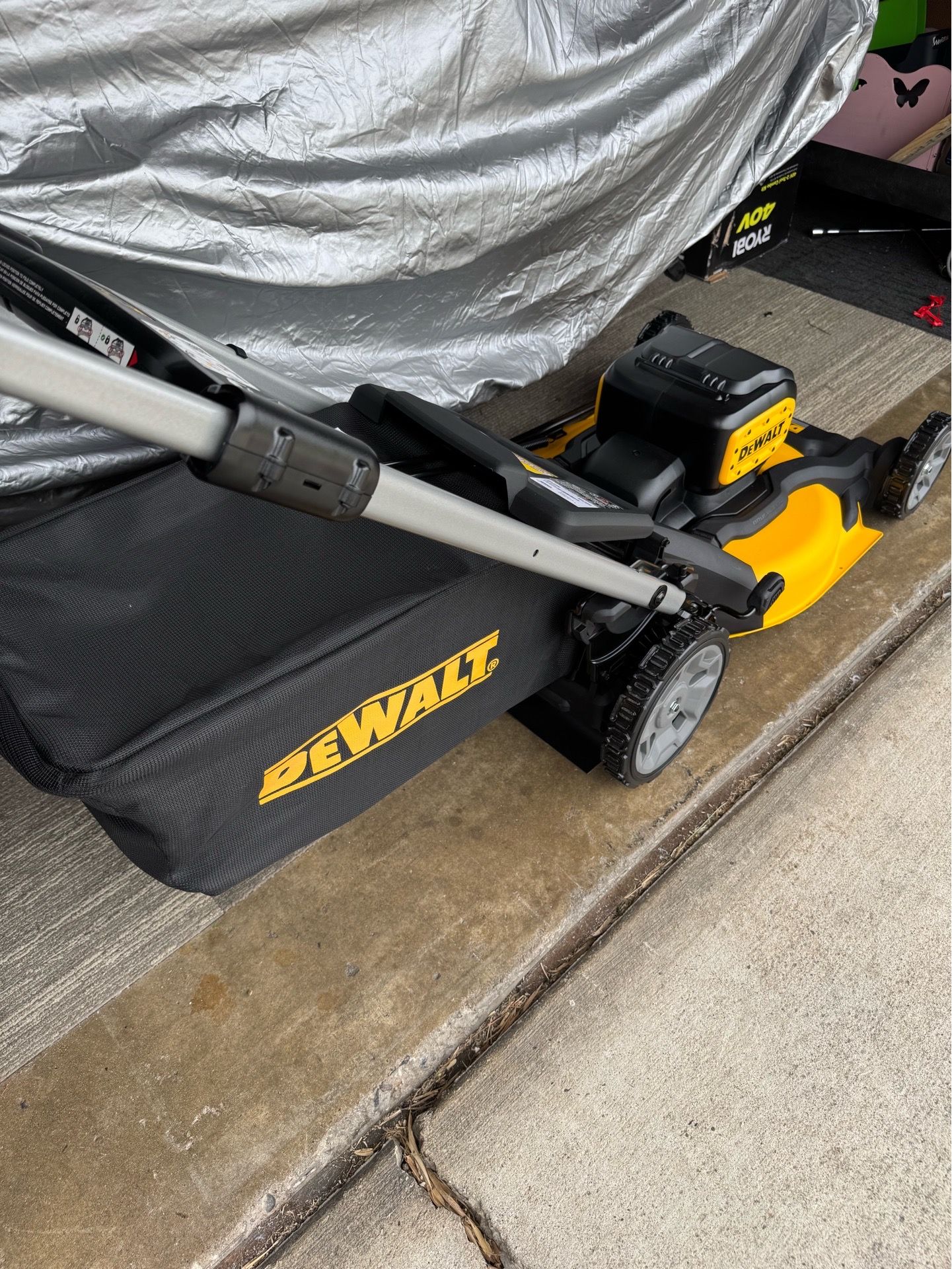 Dewalt Lawnmower for Sale in Chula Vista, CA - OfferUp