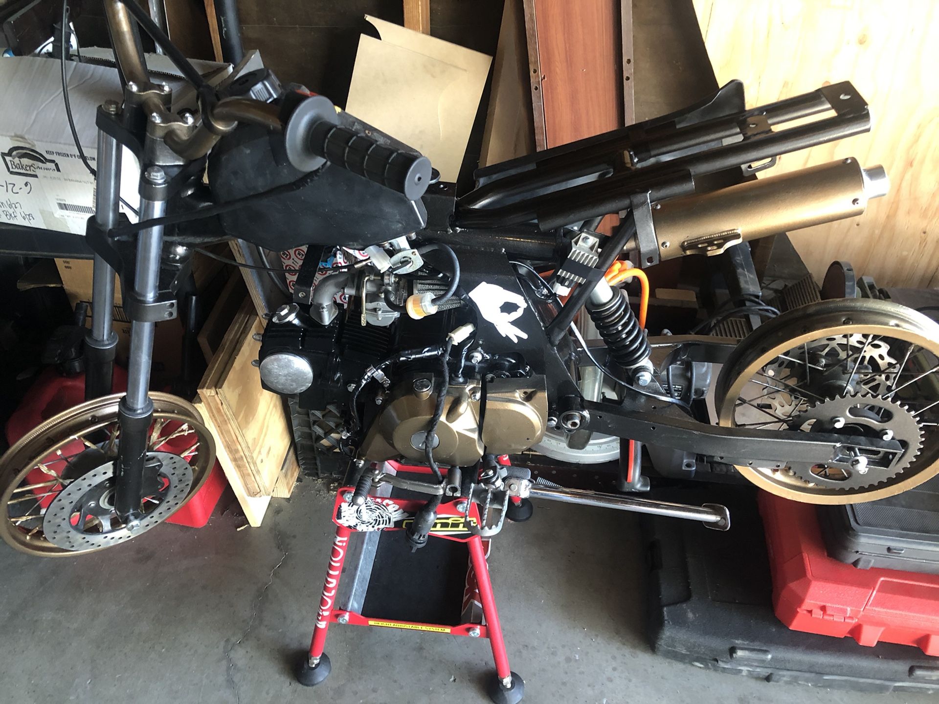 110cc pitbike for Sale in Rialto, CA - OfferUp