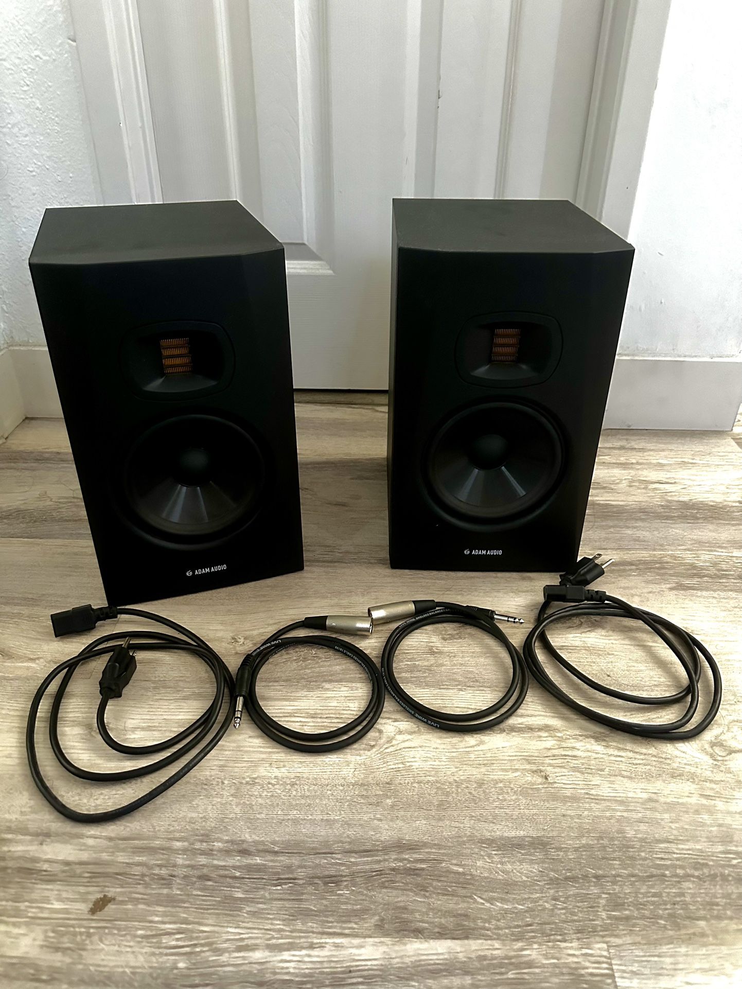 Adam Audio T7v Pair for Sale in Long Beach, CA - OfferUp
