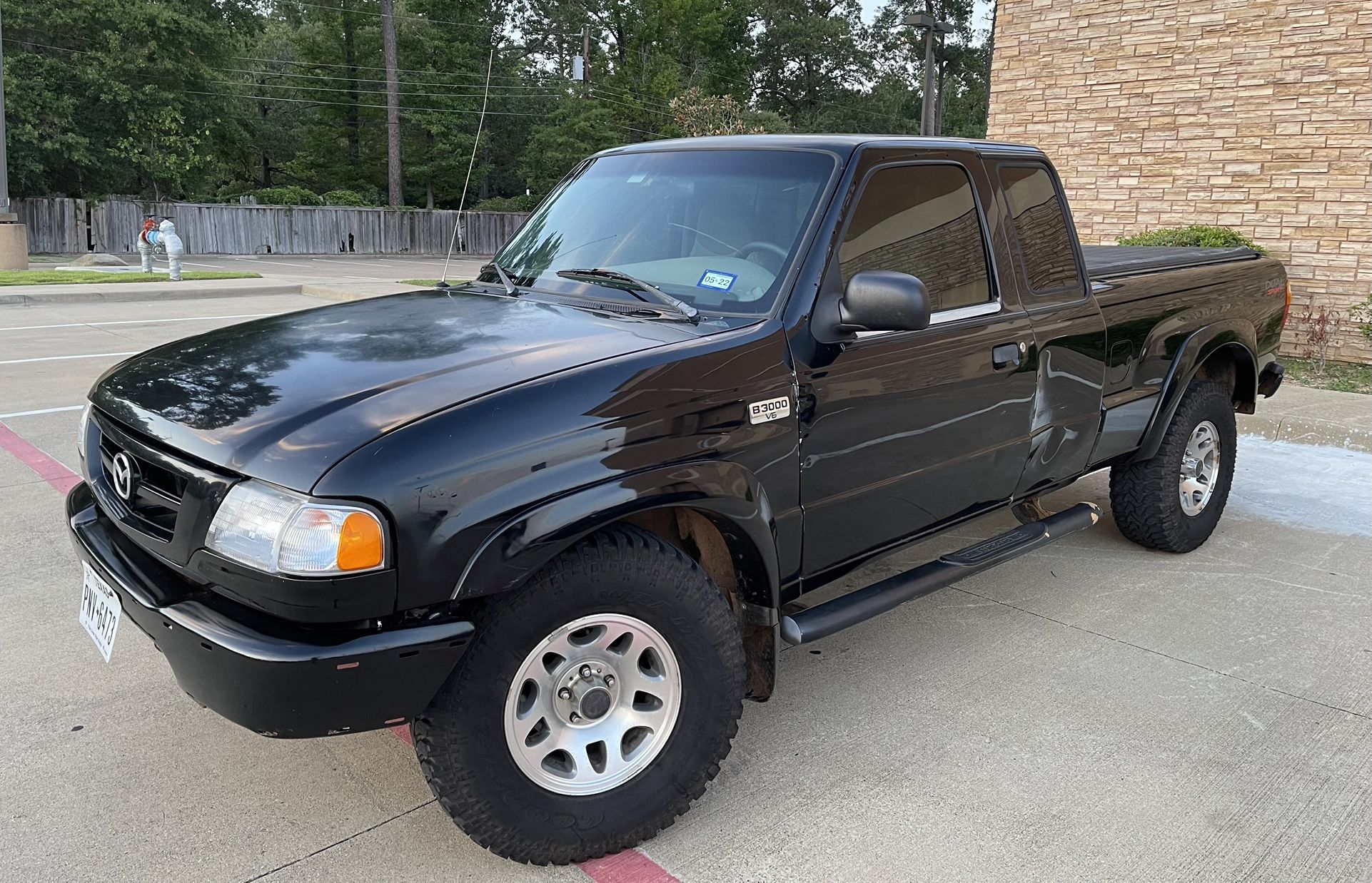 Pick Up Truck Mazda B3000 2WD Black for Sale in Nacogdoches, TX - OfferUp
