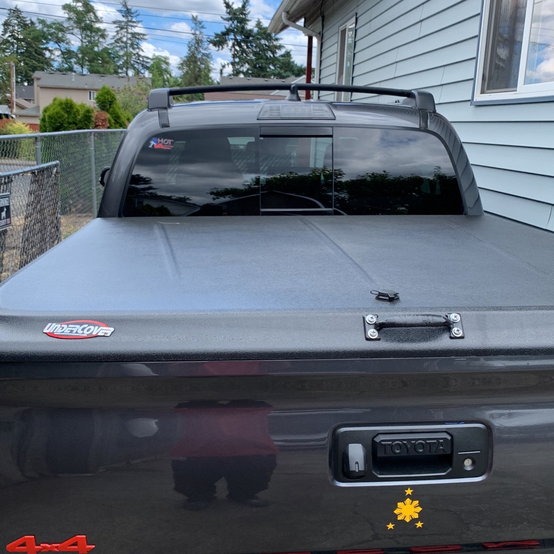 Tacoma Hard Top Cover for Sale in Portland, OR - OfferUp