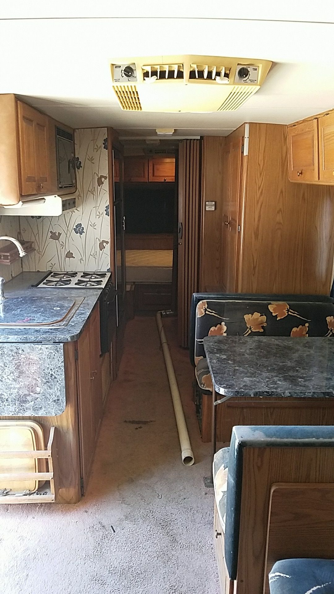 1985 Winnebago Itasca sunflyer 34 ft for Sale in Mesa, AZ - OfferUp
