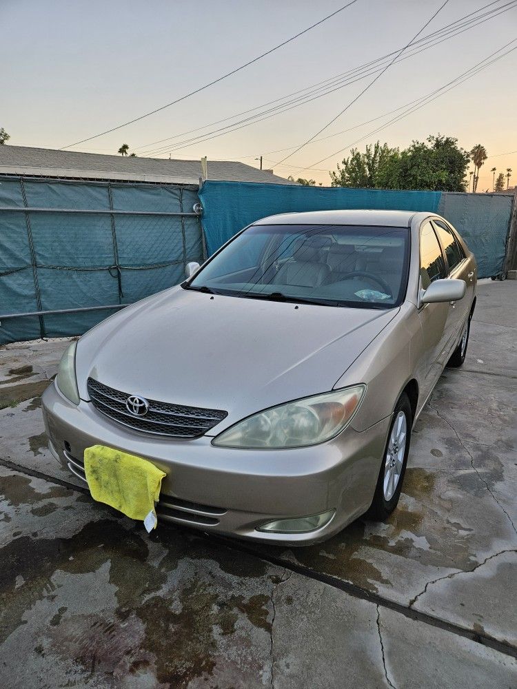 2004 Toyota Camry for Sale in Bakersfield, CA - OfferUp
