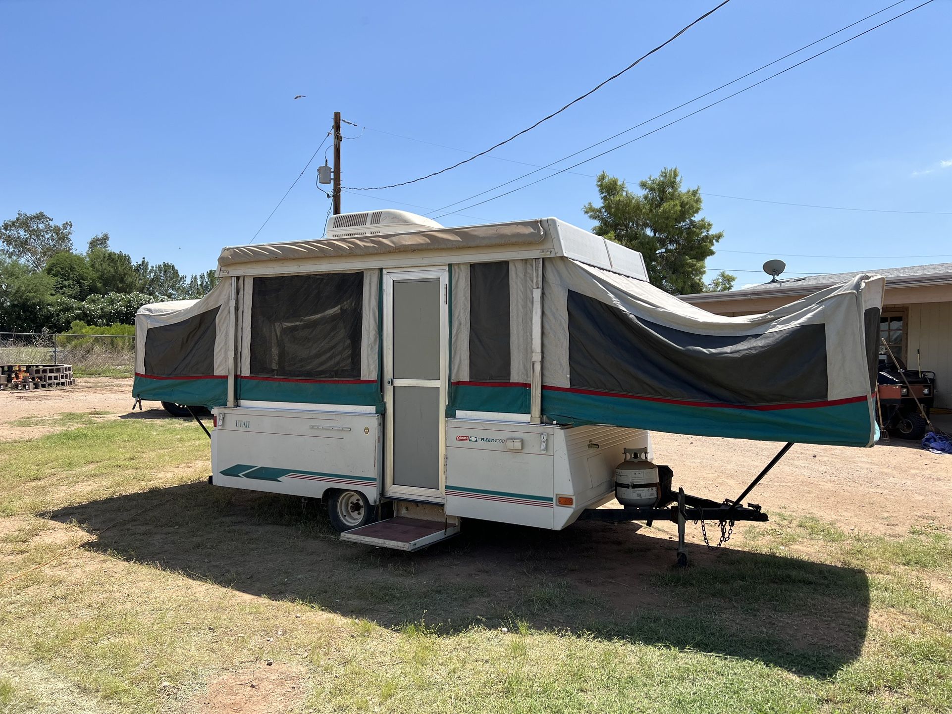 Coleman Utah Pop Up Camper for Sale in Gilbert, AZ - OfferUp