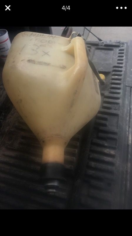 Acerbis Quick Dump Fuel Can for Sale in Las Vegas, NV - OfferUp