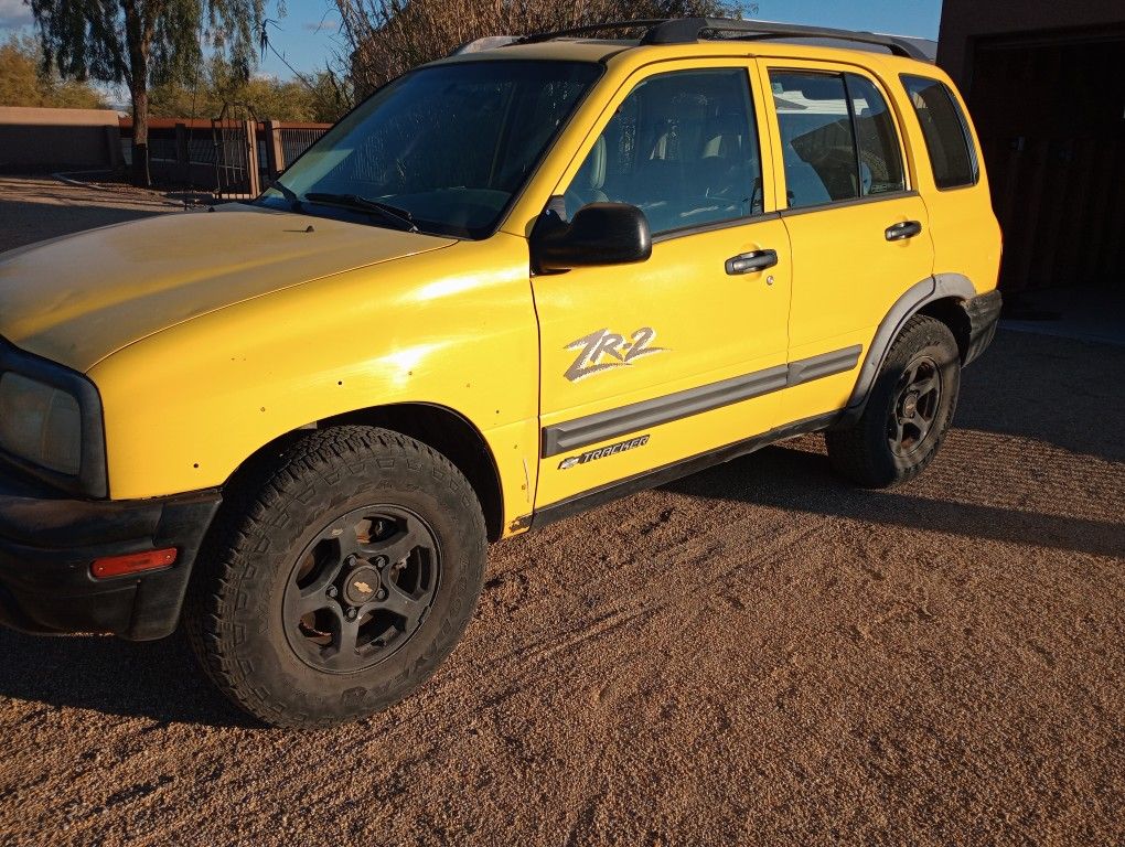 Chevy 4x4 140k Miles for Sale in Phoenix, AZ - OfferUp