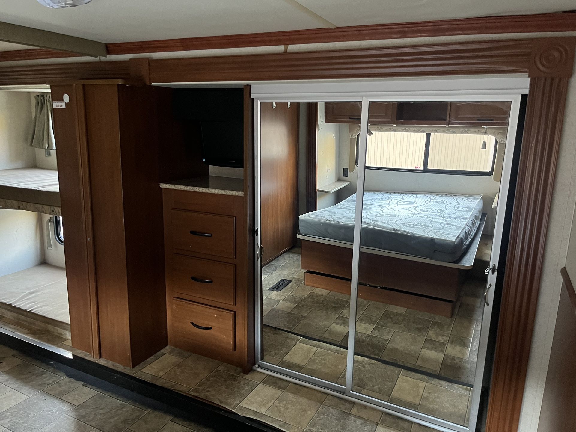 2011 Fleetwood Fiesta 34B for Sale in Dana Point, CA - OfferUp
