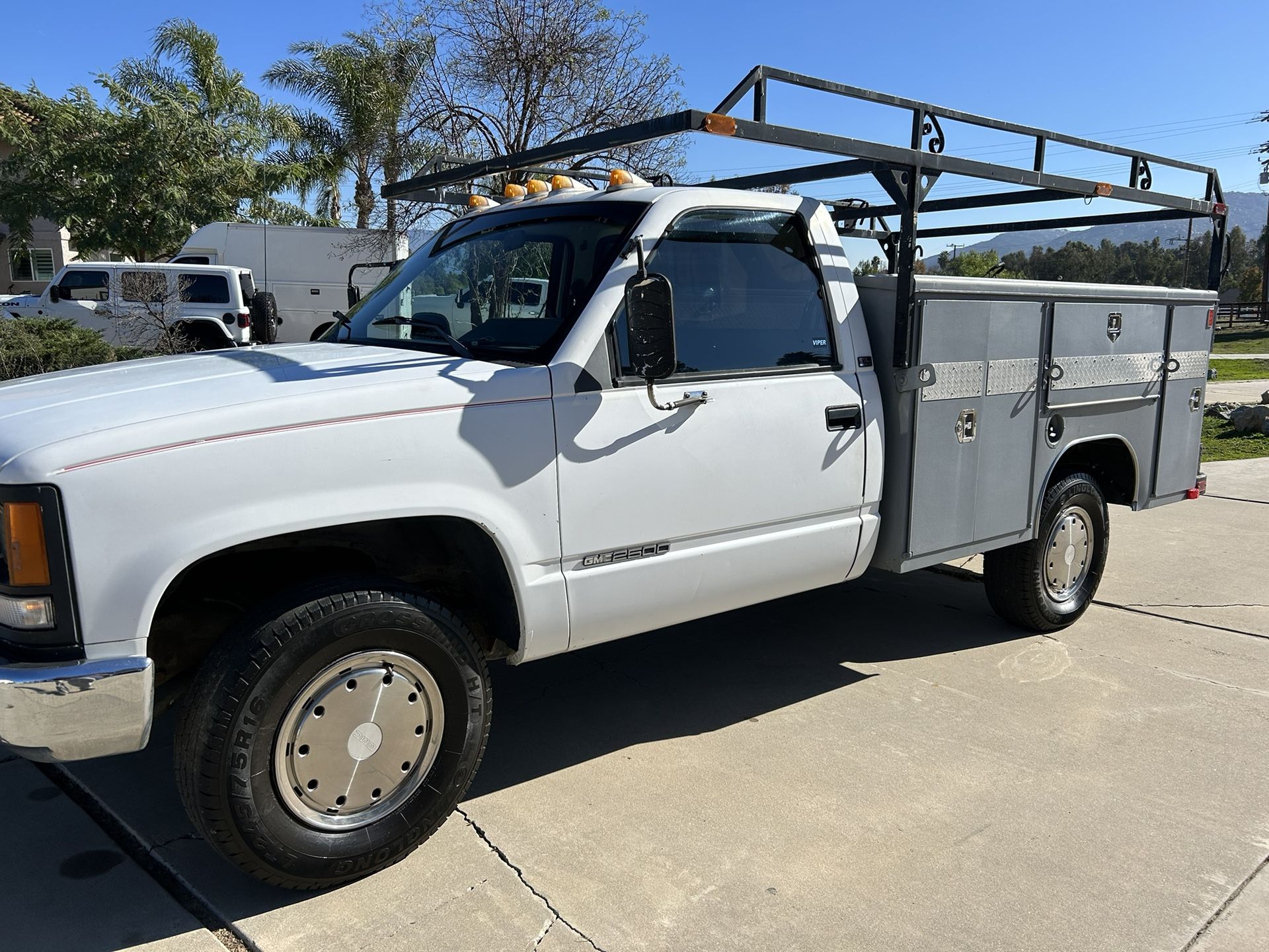 1990 GMC Sierra C/K 2500 for Sale in Murrieta, CA - OfferUp