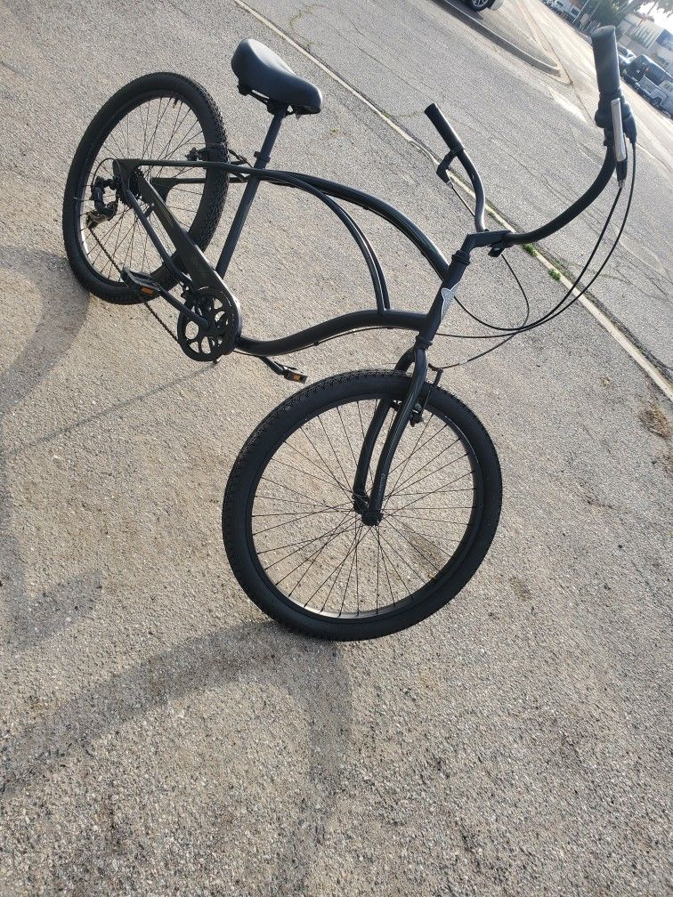 Electra 26 Inch 7 Speed Beach Cruiser Bike $180 for Sale in Long Beach, CA - OfferUp