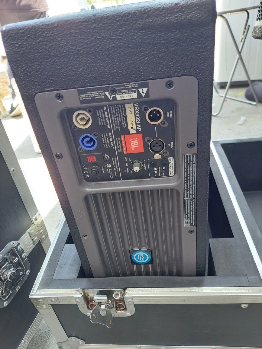 JBL speakers VRX932 LAP for Sale in City Of Industry, CA - OfferUp