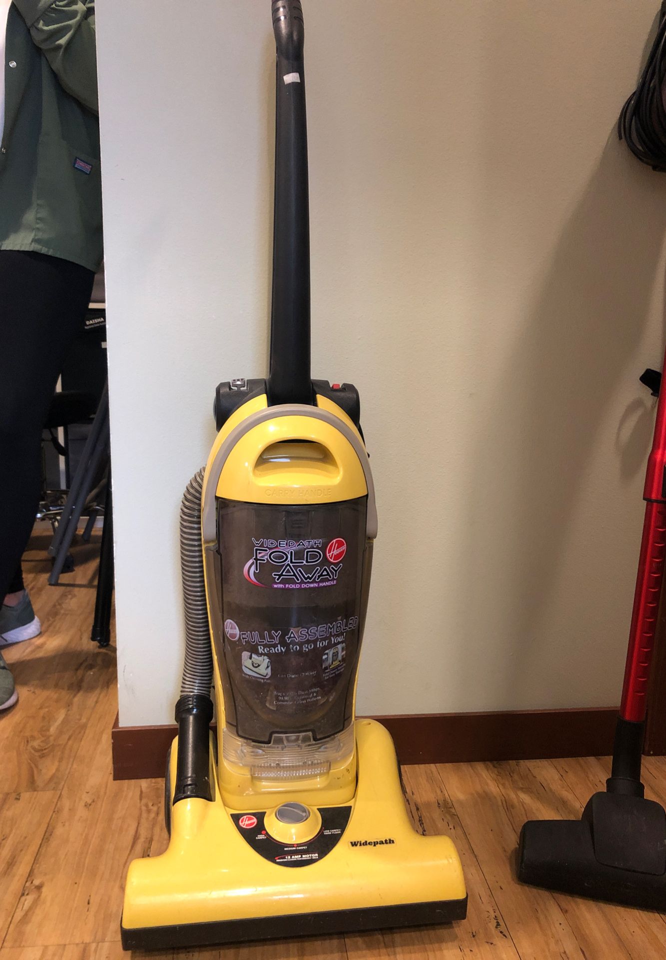 Hoover widepath vacuum for Sale in Marysville, WA - OfferUp