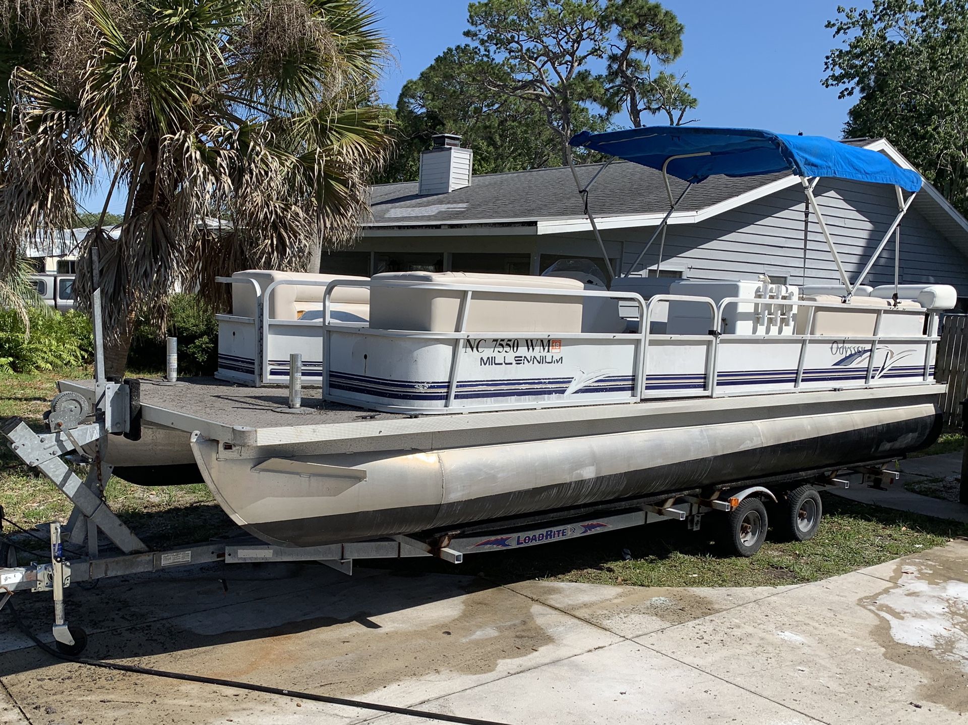 2010 odyssey pontoon boat for Sale in Sarasota, FL - OfferUp