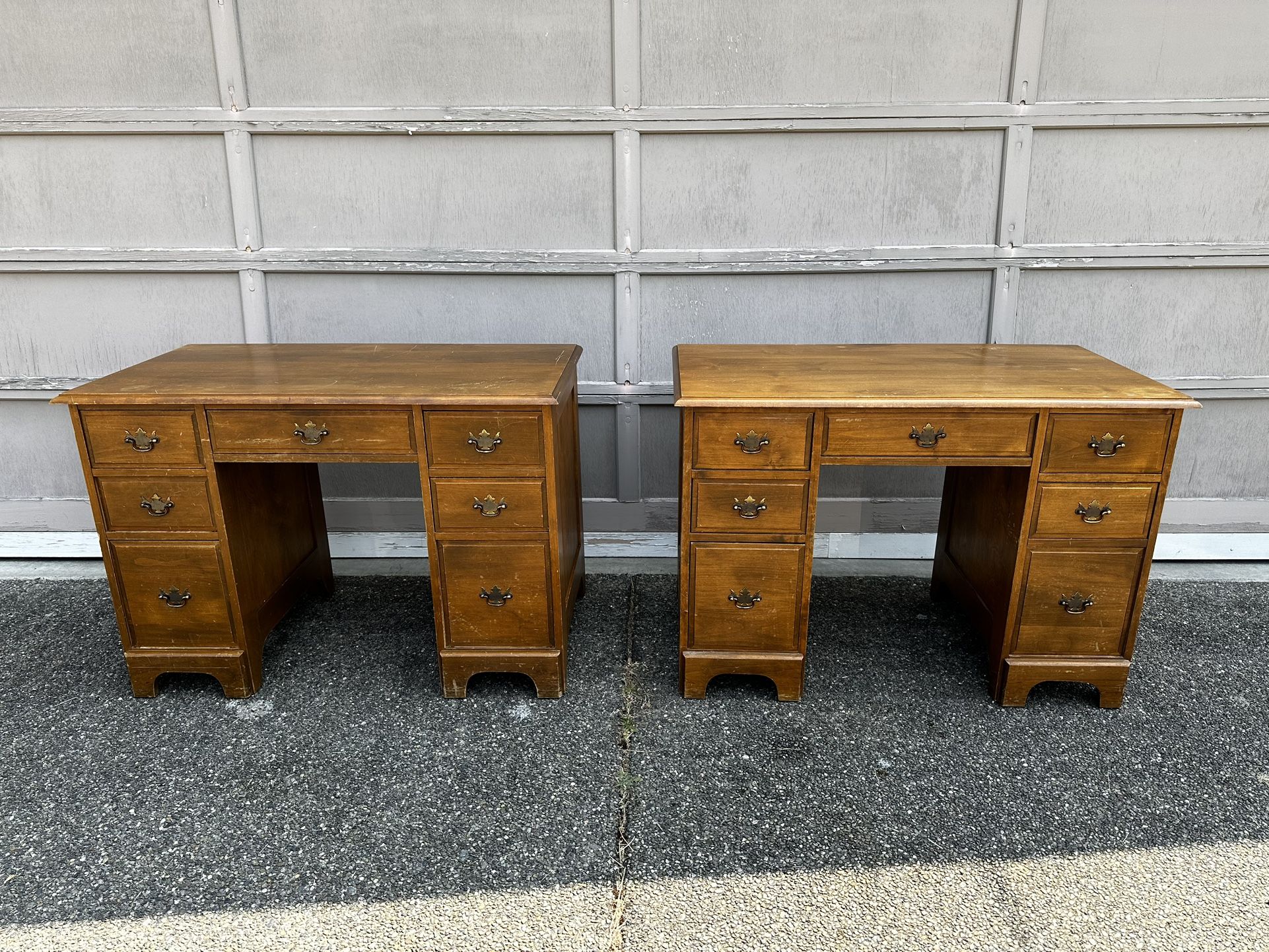 Matching desks for Sale in Seattle, WA - OfferUp