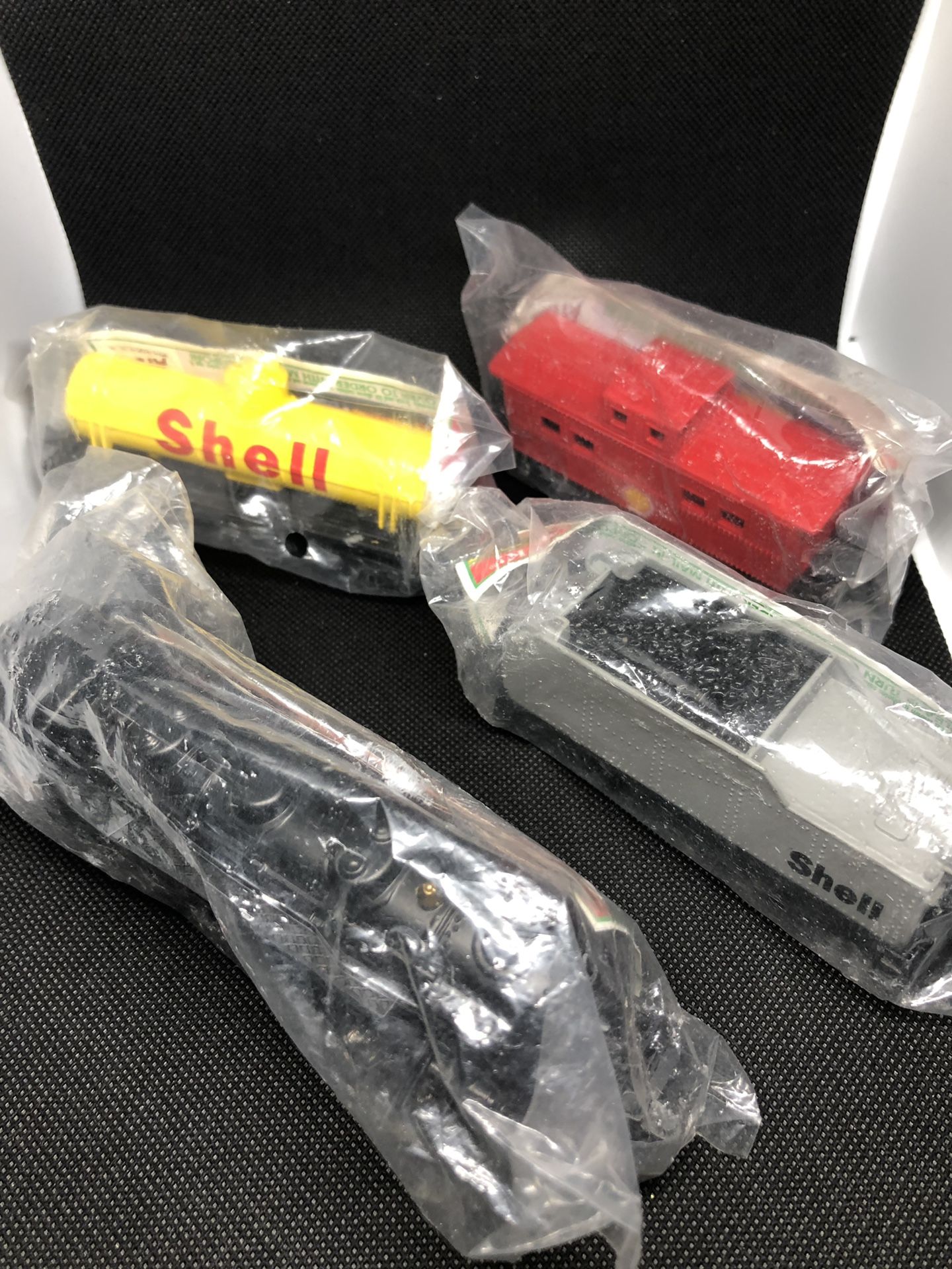 1995 Vintage Shell Promotional Toy Train Set for Sale in Monterey Park ...