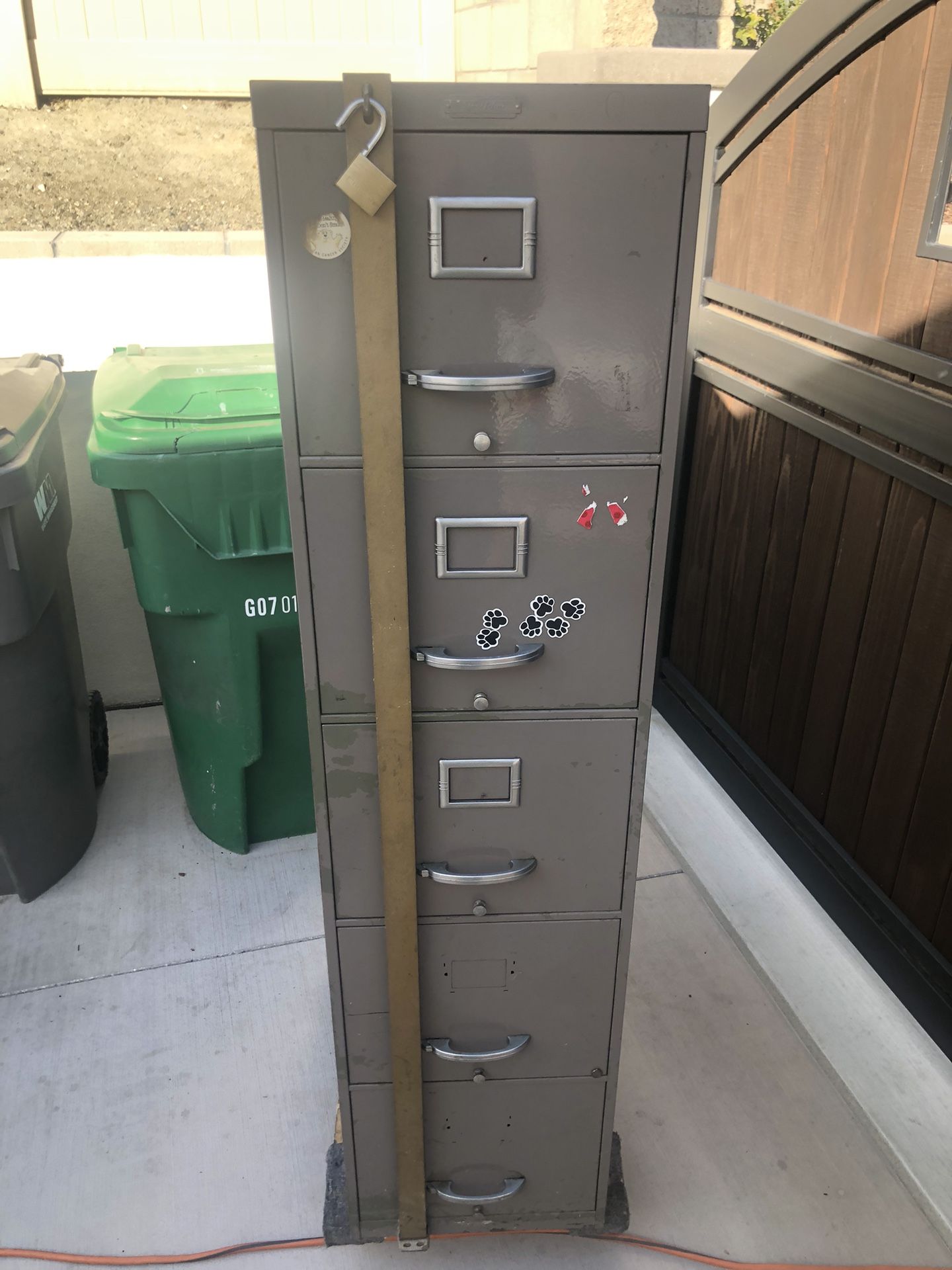 Free File Cabinet for Sale in Winchester, CA - OfferUp