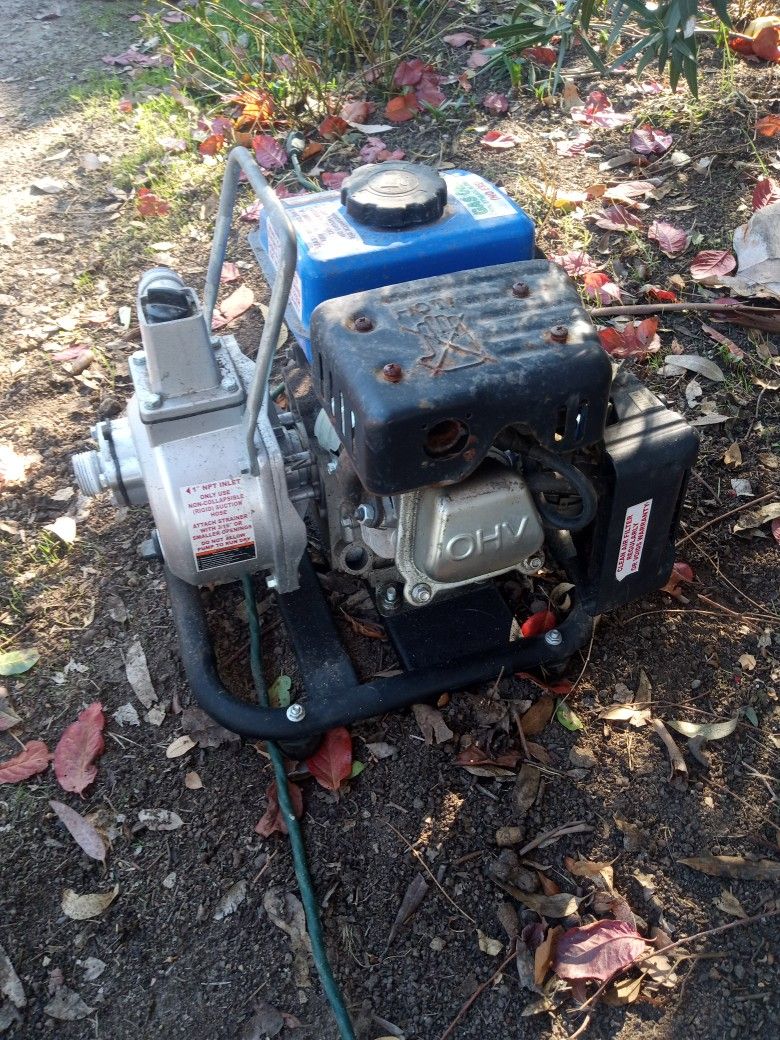 New Pacific Hydrostar 69747 1in Clear Water Pump, for Sale in Roseville ...