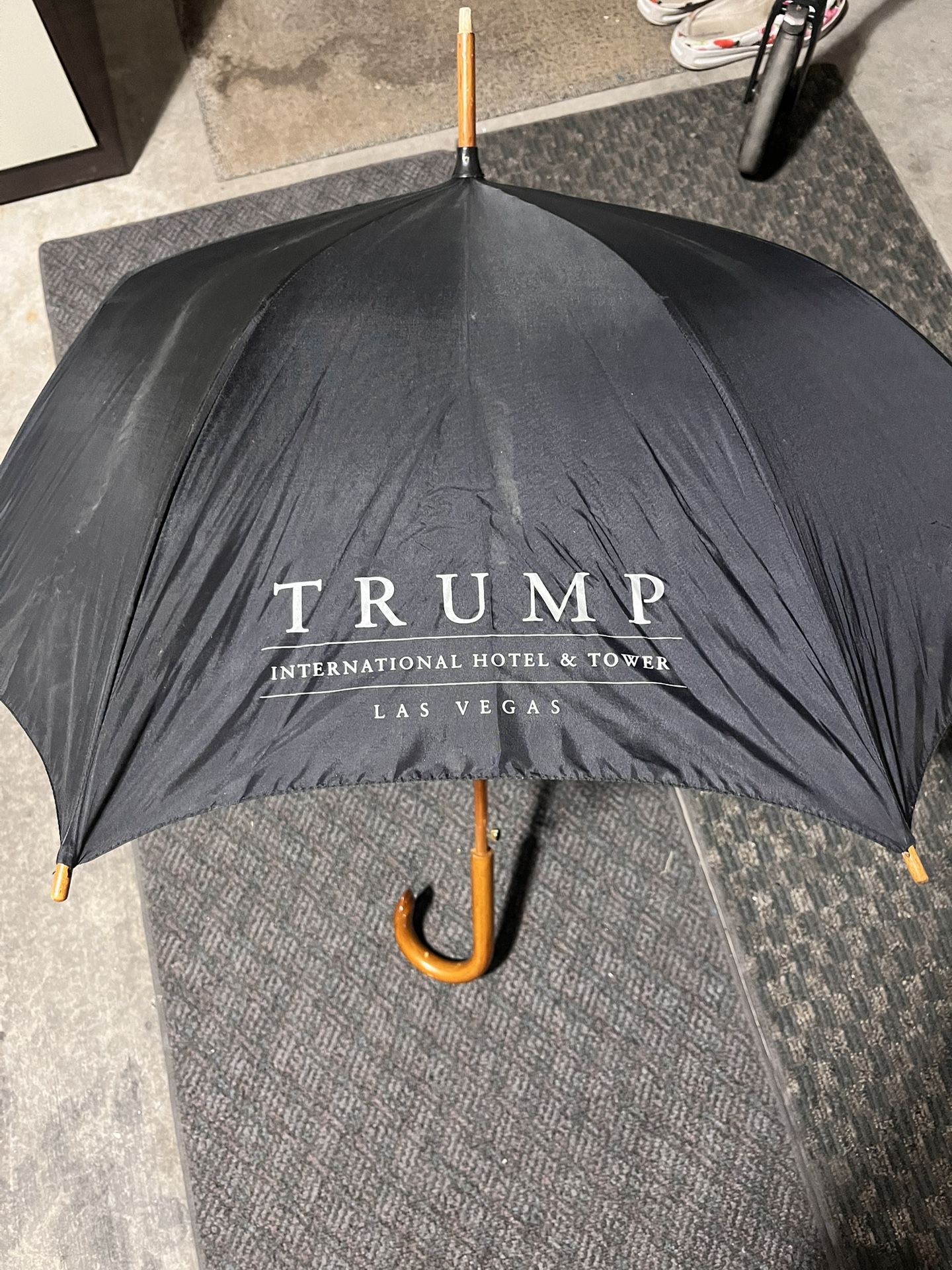 Trump Umbrella 40” Diameter for Sale in Las Vegas, NV - OfferUp